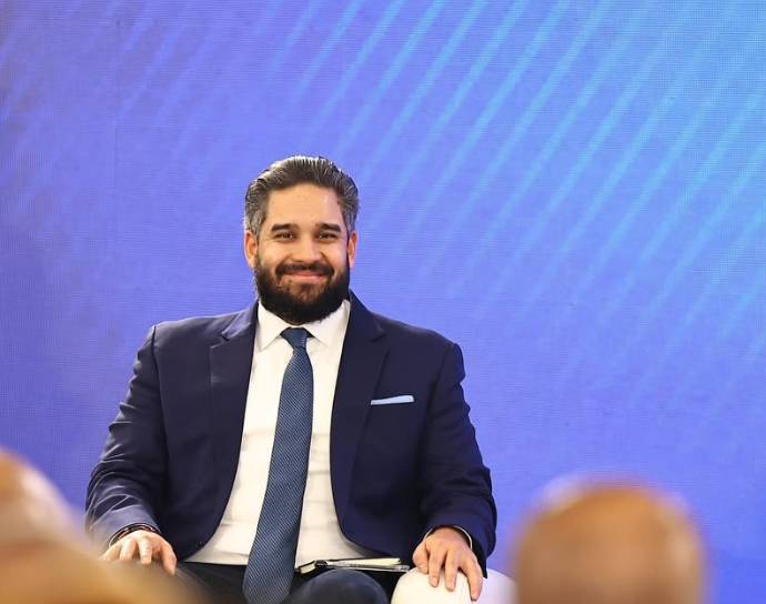 Quién es la mujer detrás de 'Nicolasito' Maduro, el hijo del exlíder de ...