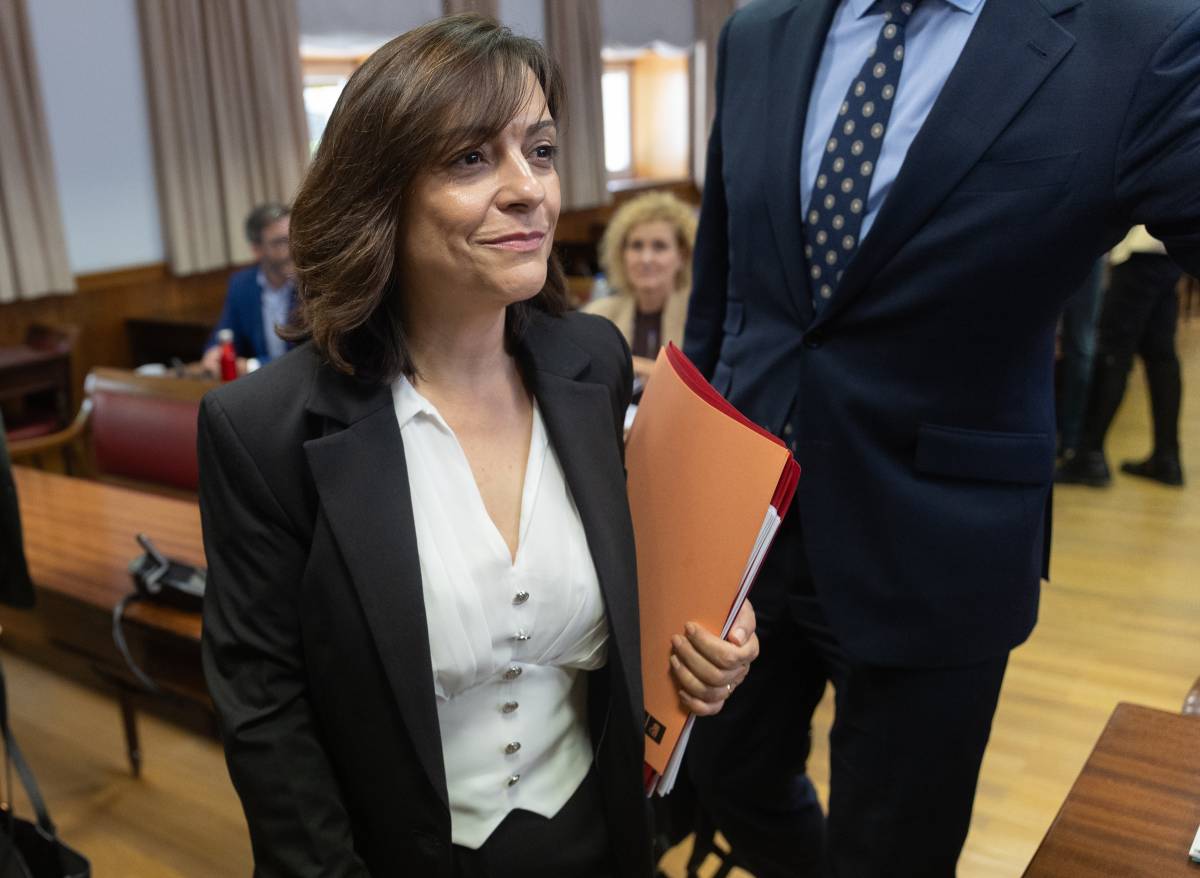 Quién es Ana María Fuentes, la gerente del PSOE imputada: Una ...