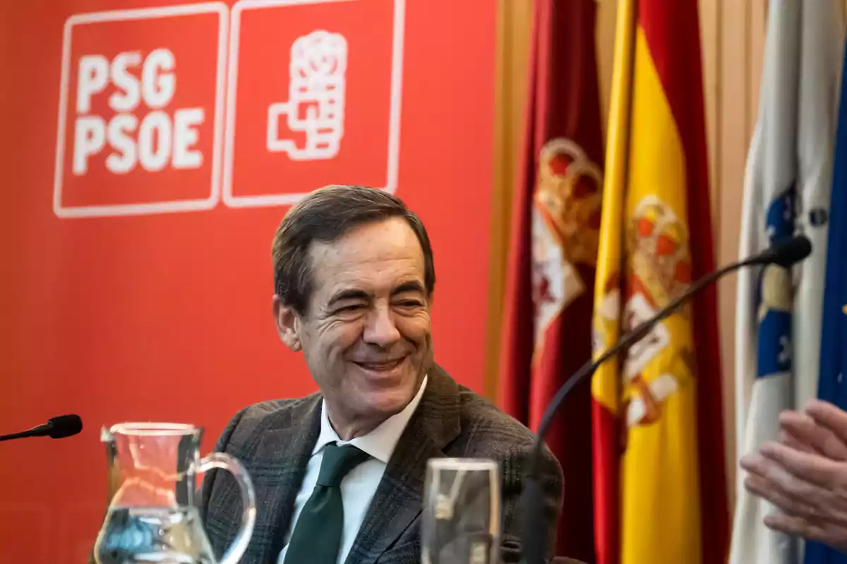 La historia 'oculta' de José Bono cuando cumple 75 años: De la Guardia ...